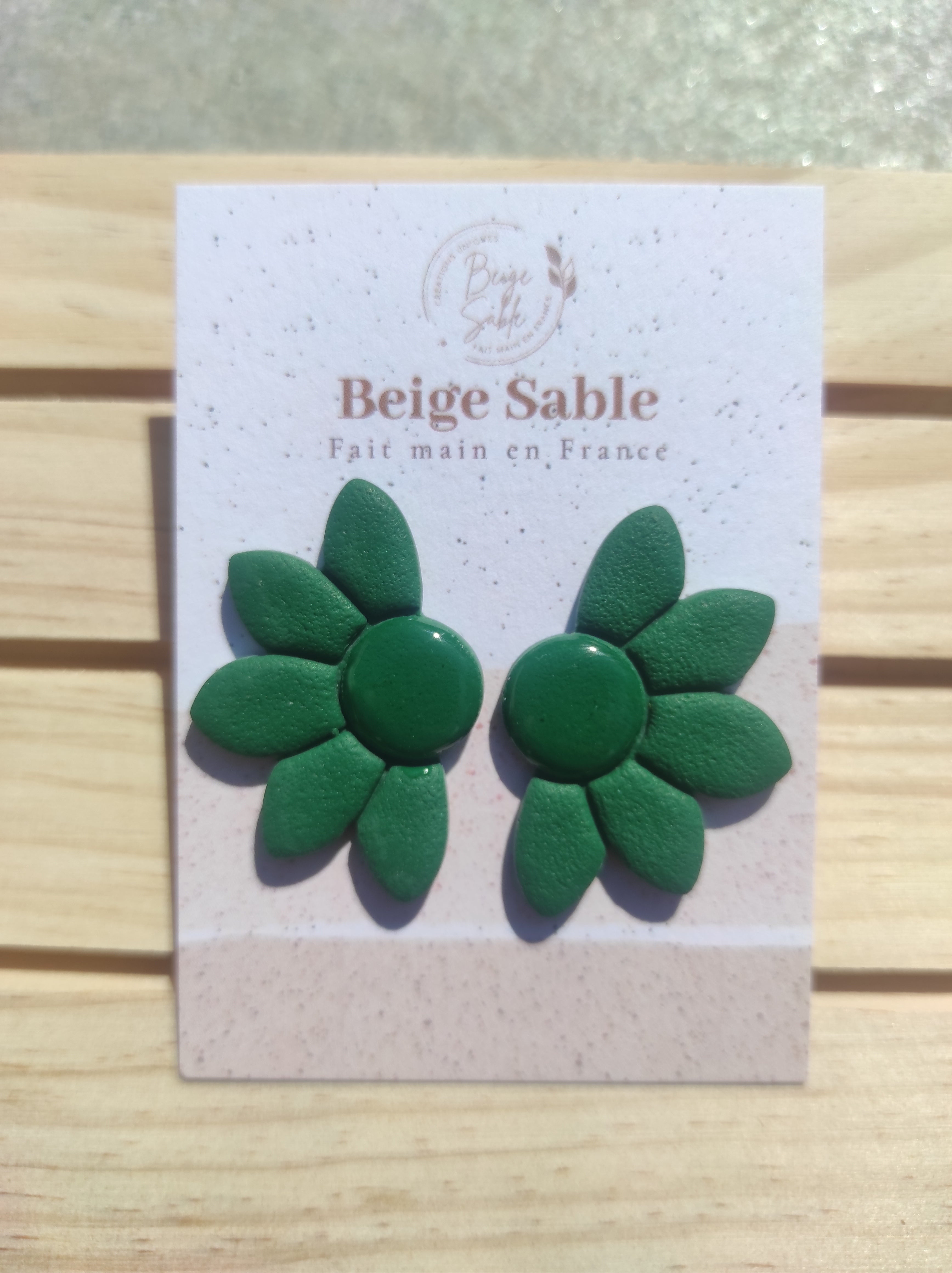Beige sable, bijoux en argile polymère – Beige Sable
